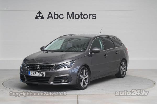 Grey Peugeot 308 2017 in Tallinn, with an engine capacity of 1.20 L and mileage of 109 thousand km for 7990 €, photo 1 on AUTOMOTO.COM.LV