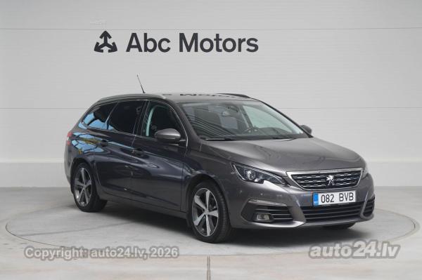 Grey Peugeot 308 2017 in Tallinn, with an engine capacity of 1.20 L and mileage of 109 thousand km for 7990 €, photo 3 on AUTOMOTO.COM.LV