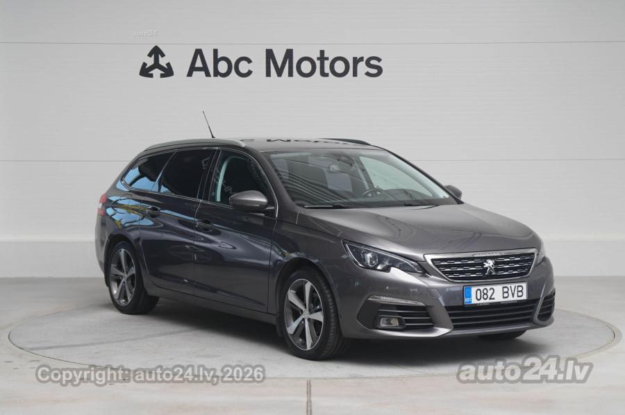 Pelēks Peugeot 308 2017 Tallina, ar dzinēja tilpumu 1.20 L un nobraukumu 109 tūkst. km par 7990 €, foto 4 vietnē AUTOMOTO.COM.LV