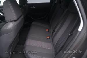 Pelēks Peugeot 308 2017 Tallina, ar dzinēja tilpumu 1.20 L un nobraukumu 109 tūkst. km par 7990 €, foto 11 vietnē AUTOMOTO.COM.LV