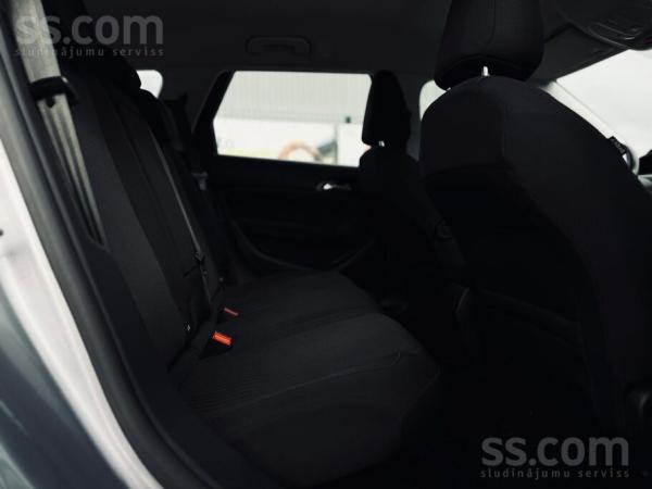 Pelēks Peugeot 308 2017 Cēsis, ar dzinēja tilpumu 1.20 L un nobraukumu 0 tūkst. km par 7490 €, foto 9 vietnē AUTOMOTO.COM.LV