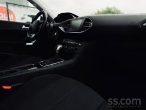 Grey Peugeot 308 2017 in Cesis, with an engine capacity of 1.20 L and mileage of 0 thousand km for 7490 €, photo 14 on AUTOMOTO.COM.LV
