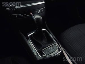 Grey Peugeot 308 2017 in Cesis, with an engine capacity of 1.20 L and mileage of 0 thousand km for 7490 €, photo 19 on AUTOMOTO.COM.LV