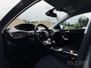 Grey Peugeot 308 2017 in Cesis, with an engine capacity of 1.20 L and mileage of 0 thousand km for 7490 €, photo 23 on AUTOMOTO.COM.LV