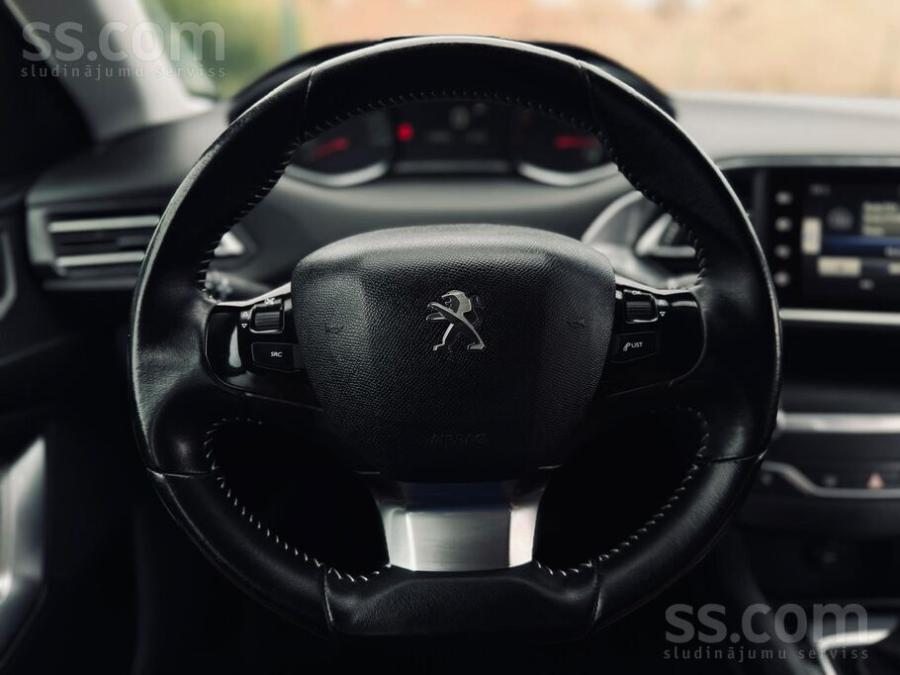 Grey Peugeot 308 2017 in Cesis, with an engine capacity of 1.20 L and mileage of 0 thousand km for 7490 €, photo 25 on AUTOMOTO.COM.LV