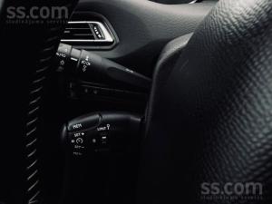 Grey Peugeot 308 2017 in Cesis, with an engine capacity of 1.20 L and mileage of 0 thousand km for 7490 €, photo 26 on AUTOMOTO.COM.LV