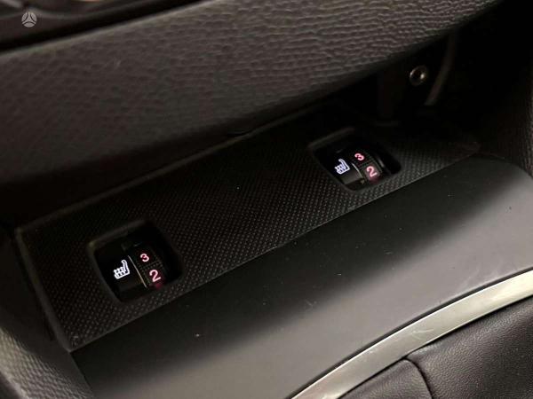 Pelēks Peugeot 308 2017 Marijampole, ar dzinēja tilpumu 2.00 L un nobraukumu 251 tūkst. km par 8450 €, foto 10 vietnē AUTOMOTO.COM.LV