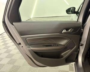Pelēks Peugeot 308 2017 Marijampole, ar dzinēja tilpumu 2.00 L un nobraukumu 251 tūkst. km par 8450 €, foto 21 vietnē AUTOMOTO.COM.LV