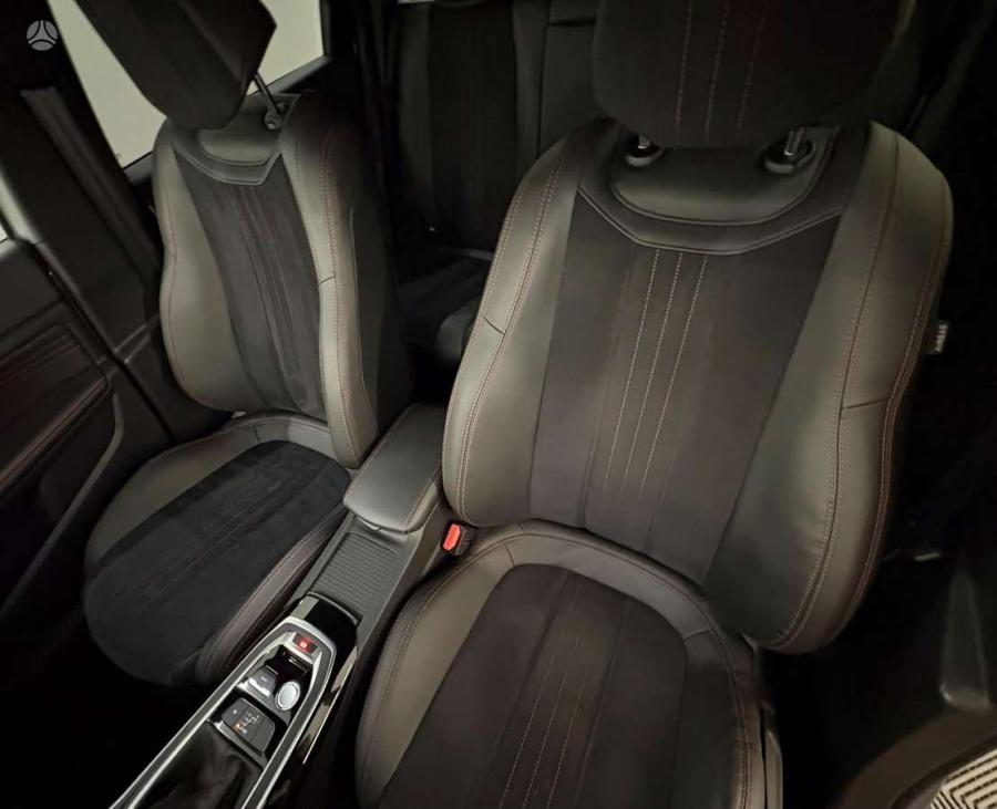 Pelēks Peugeot 308 2017 Marijampole, ar dzinēja tilpumu 2.00 L un nobraukumu 251 tūkst. km par 8450 €, foto 26 vietnē AUTOMOTO.COM.LV