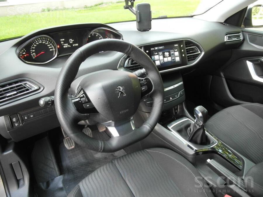 Grey Peugeot 308 2017 in Riga, with an engine capacity of 1.20 L and mileage of 180 thousand km for 3650 €, photo 7 on AUTOMOTO.COM.LV