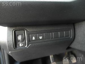 Grey Peugeot 308 2017 in Riga, with an engine capacity of 1.20 L and mileage of 180 thousand km for 3650 €, photo 9 on AUTOMOTO.COM.LV