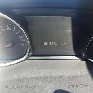 Серый Пежо 308 2017 в Таллин, объемом двигателя 1.60 л и пробегом 321 тыс. км за 8000 €, фото 9 на AUTOMOTO.COM.LV
