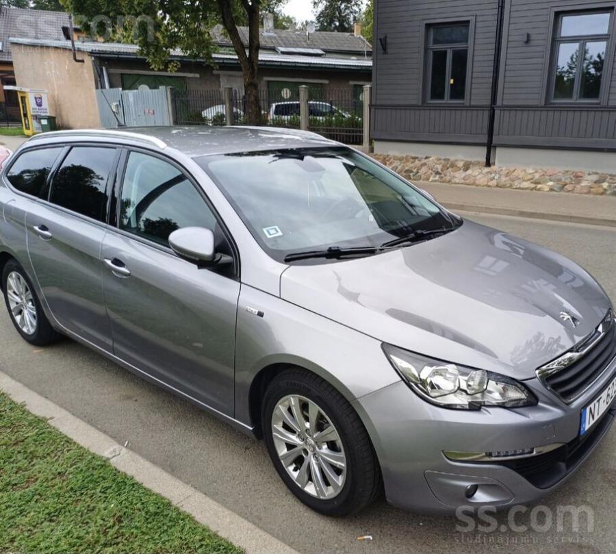 Grey Peugeot 308 2017 in Riga, with an engine capacity of 1.60 L and mileage of 237 thousand km for 6200 €, photo 1 on AUTOMOTO.COM.LV