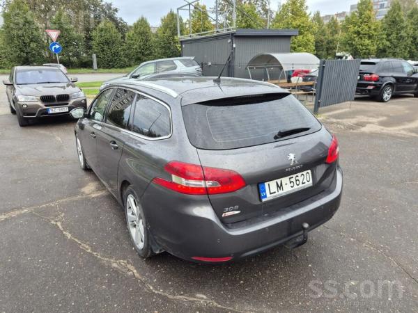 Pelēks Peugeot 308 2017 Rīga, ar dzinēja tilpumu 1.60 L un nobraukumu 185 tūkst. km par 6490 €, foto 9 vietnē AUTOMOTO.COM.LV
