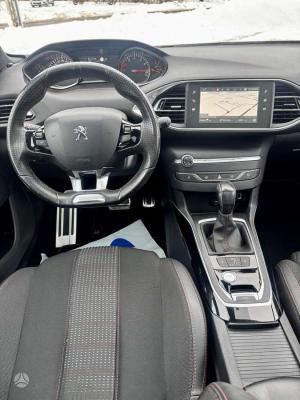 Grey Peugeot 308 2018 in Taurage, with an engine capacity of 1.20 L and mileage of 170 thousand km for 6500 €, photo 12 on AUTOMOTO.COM.LV