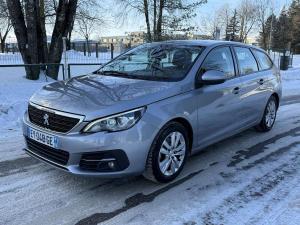 Grey Peugeot 308 2018 in Vilnius, with an engine capacity of 1.50 L and mileage of 252 thousand km for 6200 €, photo  on AUTOMOTO.COM.LV