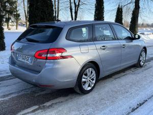 Grey Peugeot 308 2018 in Vilnius, with an engine capacity of 1.50 L and mileage of 252 thousand km for 6200 €, photo 4 on AUTOMOTO.COM.LV