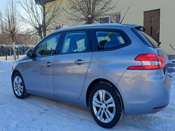 Pelēks Peugeot 308 2018 Šauļi, ar dzinēja tilpumu 1.56 L un nobraukumu 215 tūkst. km par 6400 €, foto 7 vietnē AUTOMOTO.COM.LV