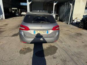 Grey Peugeot 308 2018 in Ukmerge, with an engine capacity of 1.50 L and mileage of 130 thousand km for 3450 €, photo 4 on AUTOMOTO.COM.LV