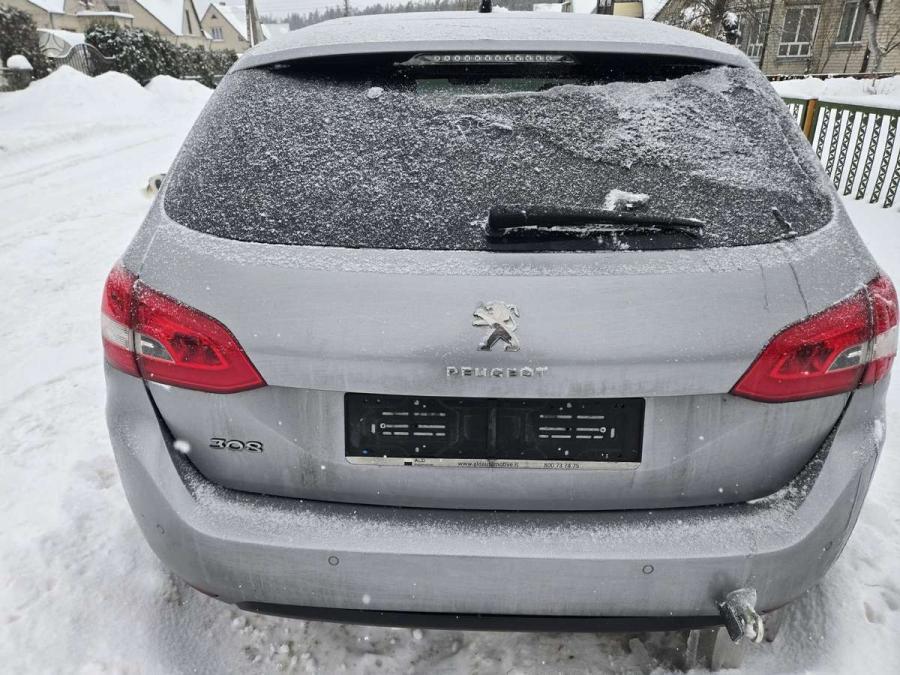 Grey Peugeot 308 2018 in Ukmerge, with an engine capacity of 1.50 L and mileage of 130 thousand km for 3450 €, photo 8 on AUTOMOTO.COM.LV