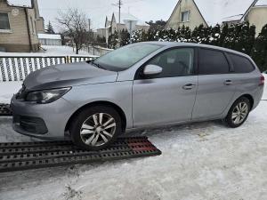 Grey Peugeot 308 2018 in Ukmerge, with an engine capacity of 1.50 L and mileage of 130 thousand km for 3450 €, photo 11 on AUTOMOTO.COM.LV