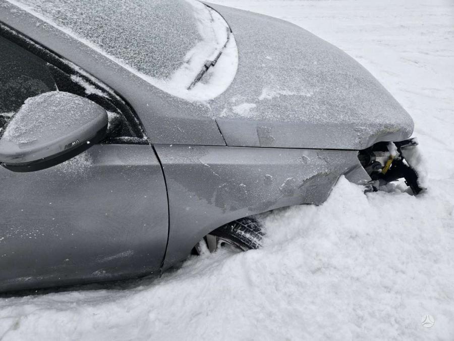 Grey Peugeot 308 2018 in Ukmerge, with an engine capacity of 1.50 L and mileage of 130 thousand km for 3450 €, photo 12 on AUTOMOTO.COM.LV