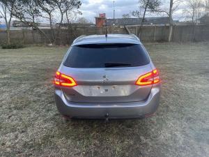 Pelēks Peugeot 308 2018 Telšiai, ar dzinēja tilpumu 1.56 L un nobraukumu 254 tūkst. km par 5700 €, foto 5 vietnē AUTOMOTO.COM.LV