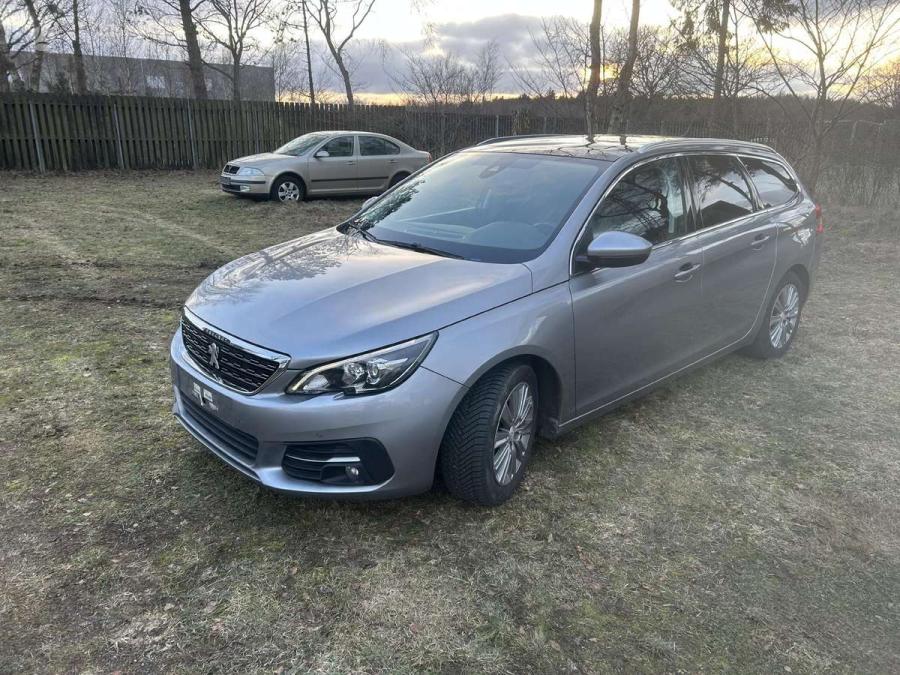 Pelēks Peugeot 308 2018 Telšiai, ar dzinēja tilpumu 1.56 L un nobraukumu 254 tūkst. km par 5700 €, foto 7 vietnē AUTOMOTO.COM.LV