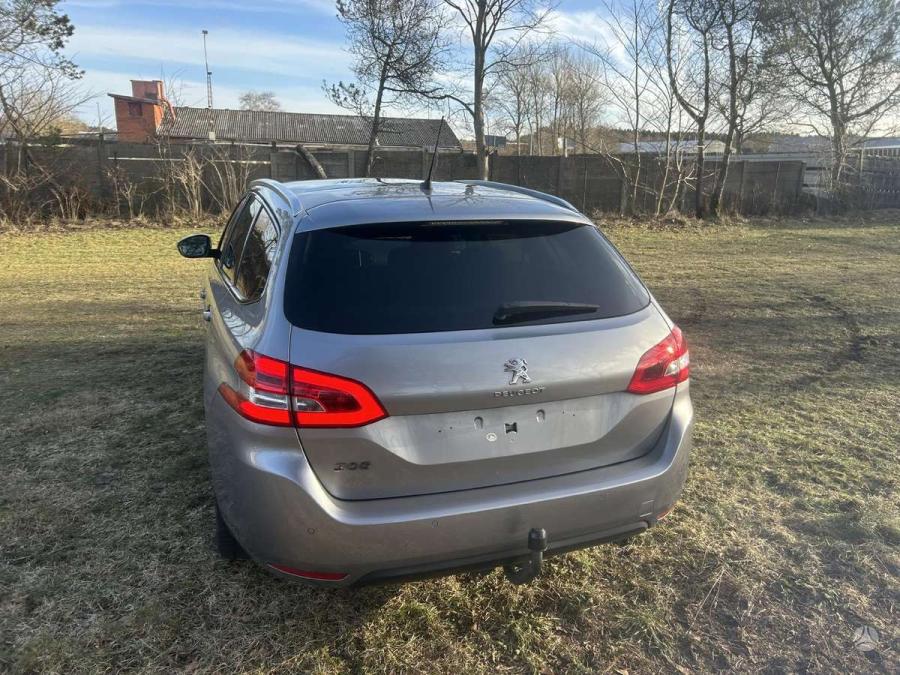 Pelēks Peugeot 308 2018 Telšiai, ar dzinēja tilpumu 1.56 L un nobraukumu 254 tūkst. km par 5700 €, foto 21 vietnē AUTOMOTO.COM.LV