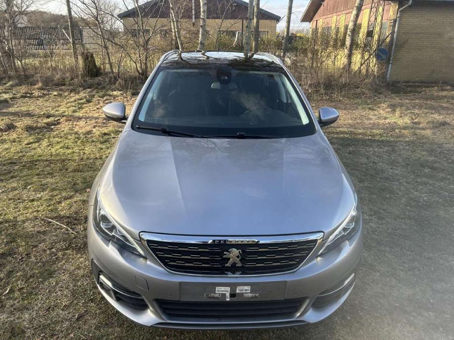 Pelēks Peugeot 308 2018 Telšiai, ar dzinēja tilpumu 1.56 L un nobraukumu 254 tūkst. km par 5700 €, foto 30 vietnē AUTOMOTO.COM.LV