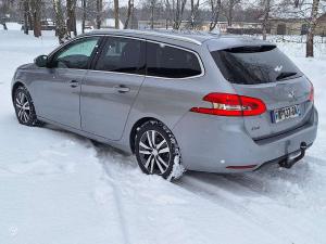 Grey Peugeot 308 2018 in Taurage, with an engine capacity of 1.50 L and mileage of 219 thousand km for 7900 €, photo 6 on AUTOMOTO.COM.LV