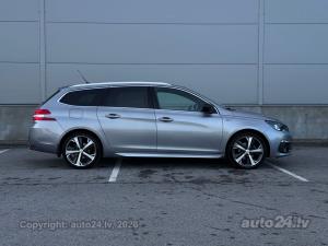 Grey Peugeot 308 2018 in Tallinn, with an engine capacity of 1.20 L and mileage of 159 thousand km for 8900 €, photo 5 on AUTOMOTO.COM.LV