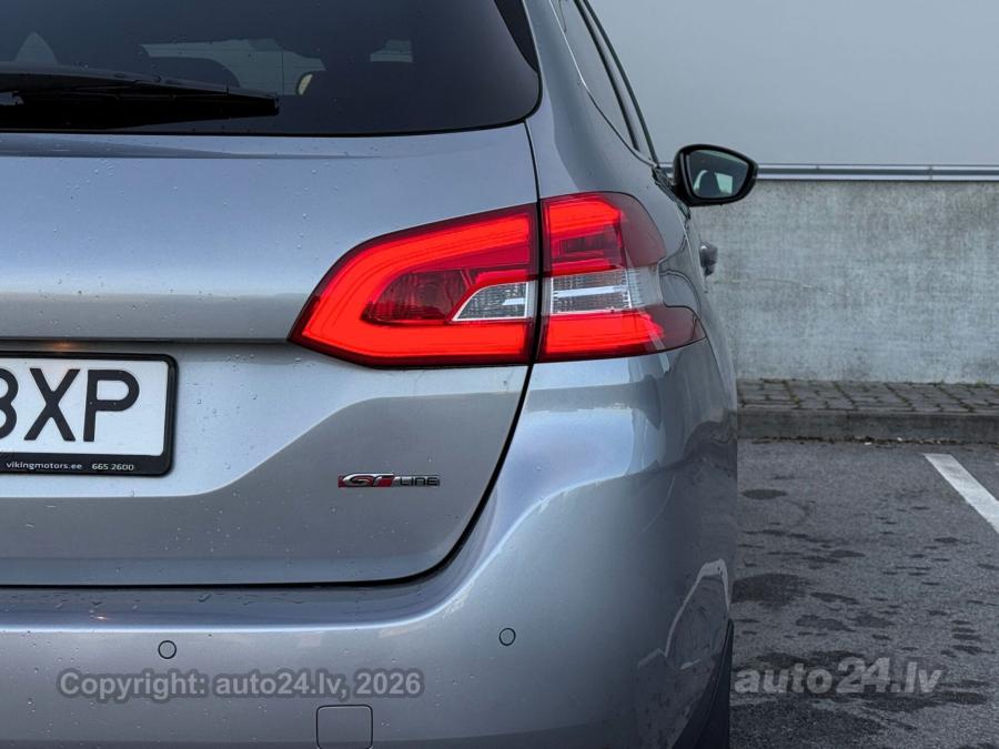 Grey Peugeot 308 2018 in Tallinn, with an engine capacity of 1.20 L and mileage of 159 thousand km for 8900 €, photo 11 on AUTOMOTO.COM.LV