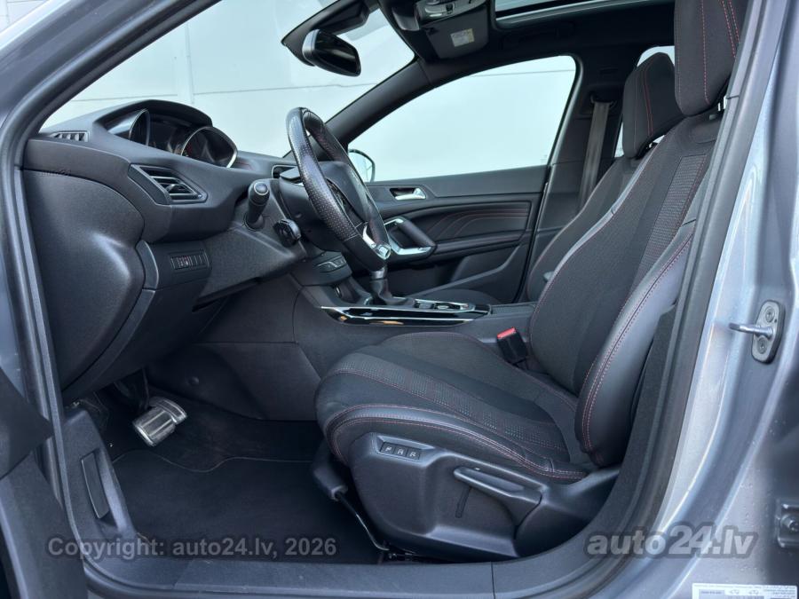 Grey Peugeot 308 2018 in Tallinn, with an engine capacity of 1.20 L and mileage of 159 thousand km for 8900 €, photo 17 on AUTOMOTO.COM.LV