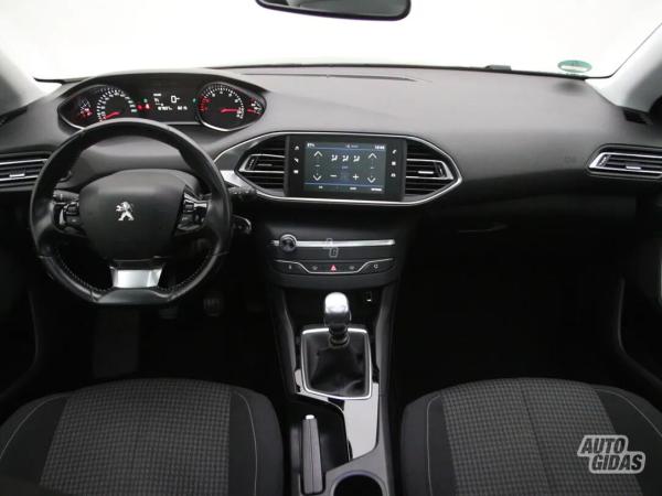 Grey Peugeot 308 2018 in Vilnius, with an engine capacity of 1.20 L and mileage of 188 thousand km for 6799 €, photo 2 on AUTOMOTO.COM.LV
