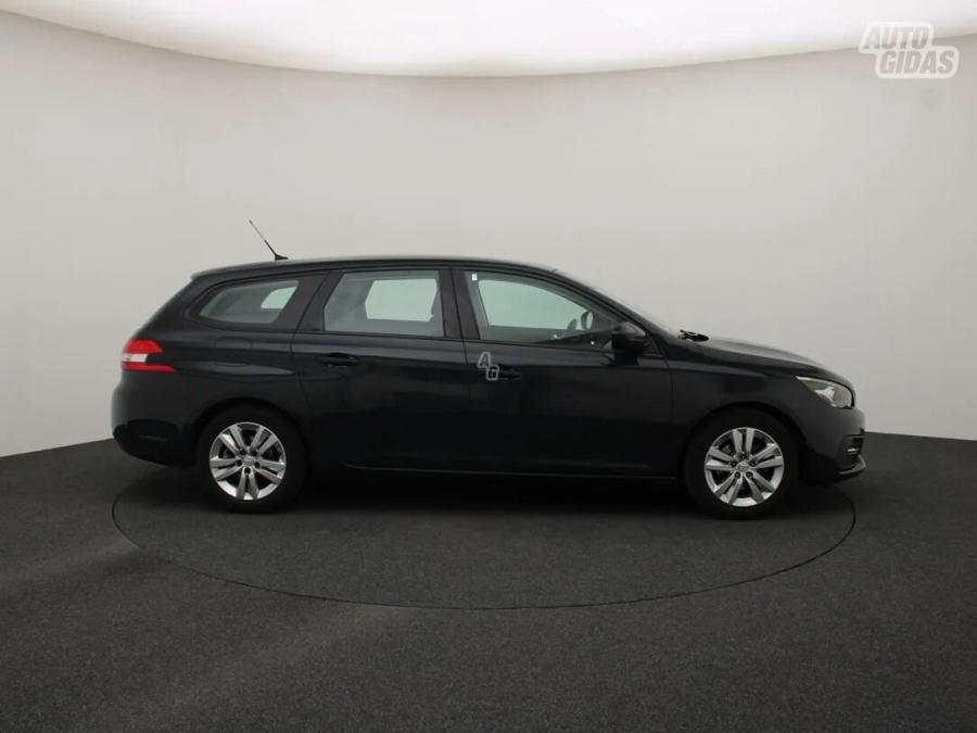 Grey Peugeot 308 2018 in Vilnius, with an engine capacity of 1.20 L and mileage of 188 thousand km for 6799 €, photo 10 on AUTOMOTO.COM.LV