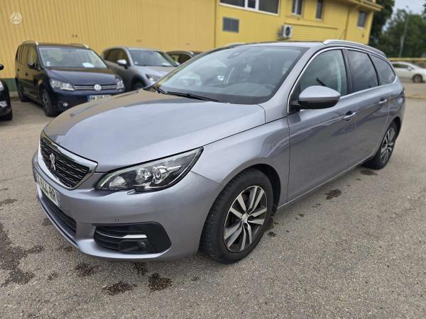 Pelēks Peugeot 308 2018 Tauragė, ar dzinēja tilpumu 1.20 L un nobraukumu 102 tūkst. km par 6500 €, foto 2 vietnē AUTOMOTO.COM.LV