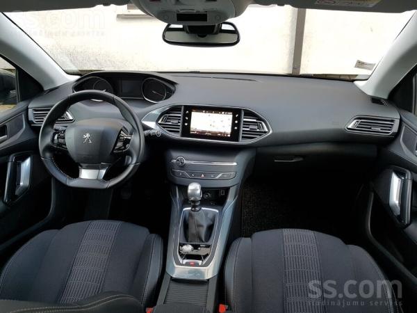 Pelēks Peugeot 308 2019 Rīga, ar dzinēja tilpumu 1.20 L un nobraukumu 140 tūkst. km par 6600 €, foto 9 vietnē AUTOMOTO.COM.LV