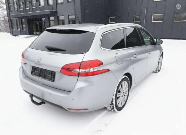 Pelēks Peugeot 308 2019 Šauļi, ar dzinēja tilpumu 1.50 L un nobraukumu 218 tūkst. km par 6100 €, foto 6 vietnē AUTOMOTO.COM.LV