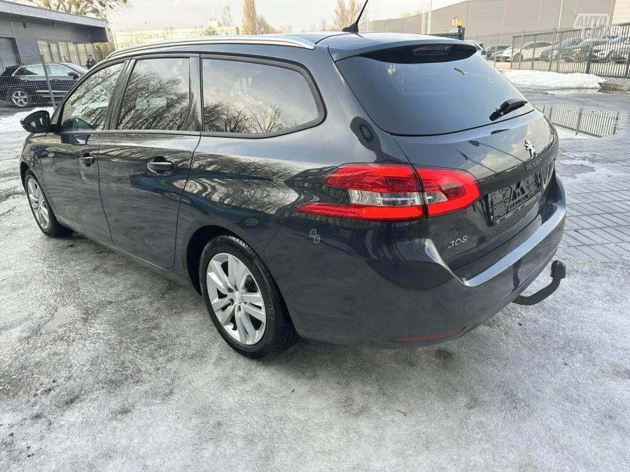Grey Peugeot 308 2019 in Kaunas, with an engine capacity of 1.50 L and mileage of 215 thousand km for 7200 €, photo 4 on AUTOMOTO.COM.LV