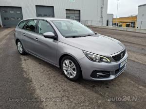 Grey Peugeot 308 2019 in Tallinn, with an engine capacity of 1.50 L and mileage of 134 thousand km for 7990 €, photo  on AUTOMOTO.COM.LV