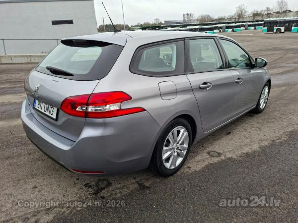 Pelēks Peugeot 308 2019 Tallina, ar dzinēja tilpumu 1.50 L un nobraukumu 134 tūkst. km par 7990 €, foto 5 vietnē AUTOMOTO.COM.LV