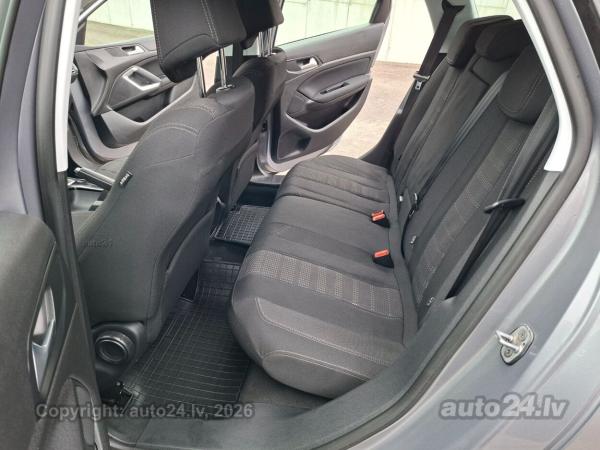 Pelēks Peugeot 308 2019 Tallina, ar dzinēja tilpumu 1.50 L un nobraukumu 134 tūkst. km par 7990 €, foto 11 vietnē AUTOMOTO.COM.LV
