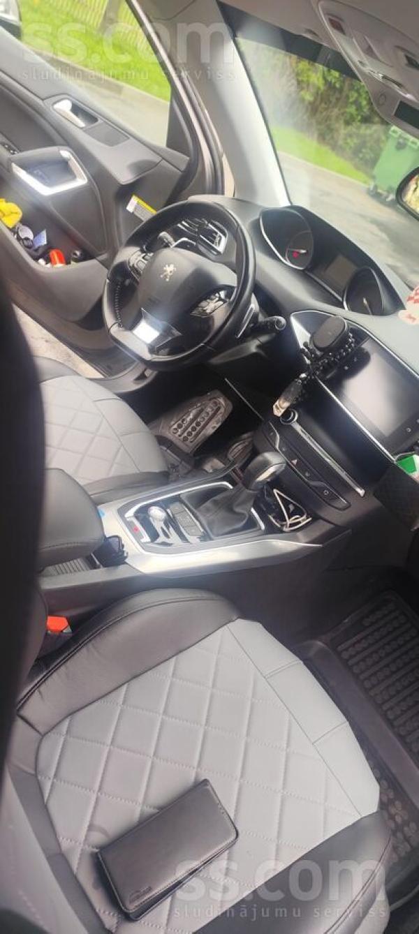 Pelēks Peugeot 308 2019 Rīga, ar dzinēja tilpumu 1.50 L un nobraukumu 278 tūkst. km par 8000 €, foto 4 vietnē AUTOMOTO.COM.LV