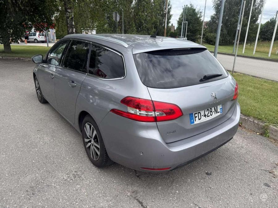 Серый Пежо 308 2019 в Таураге, объемом двигателя 1.50 л и пробегом 200 тыс. км за 5200 €, фото 8 на AUTOMOTO.COM.LV