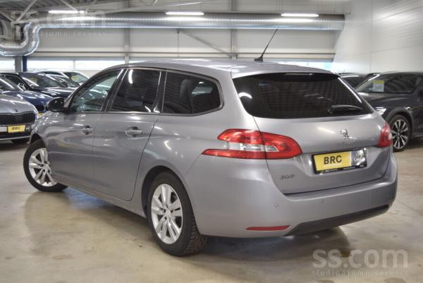 Pelēks Peugeot 308 2019 Rīga, ar dzinēja tilpumu 1.50 L un nobraukumu 295 tūkst. km par 6900 €, foto 2 vietnē AUTOMOTO.COM.LV