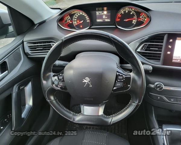Grey Peugeot 308 2019 in Tallinn, with an engine capacity of 1.50 L and mileage of 138 thousand km for 7490 €, photo 7 on AUTOMOTO.COM.LV