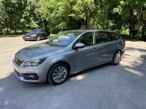 Grey Peugeot 308 2019 in Vilnius, with an engine capacity of 1.20 L and mileage of 171 thousand km for 5700 €, photo 1 on AUTOMOTO.COM.LV
