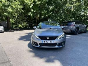 Pelēks Peugeot 308 2019 Viļņa, ar dzinēja tilpumu 1.20 L un nobraukumu 171 tūkst. km par 5700 €, foto 3 vietnē AUTOMOTO.COM.LV