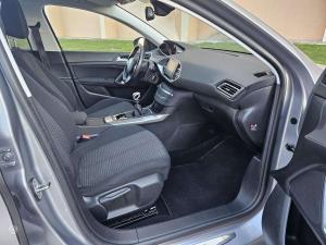 Grey Peugeot 308 2019 in Siauliai, with an engine capacity of 1.20 L and mileage of 112 thousand km for 5799 €, photo 32 on AUTOMOTO.COM.LV